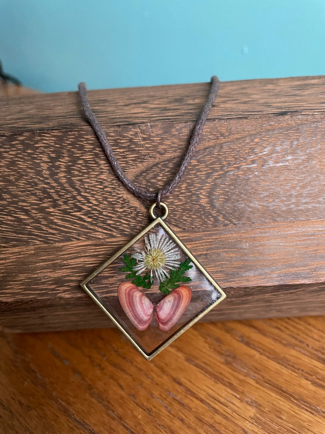 Coquina Shell and Wildflower Resin Necklace, Square Resin Pendant - Etsy