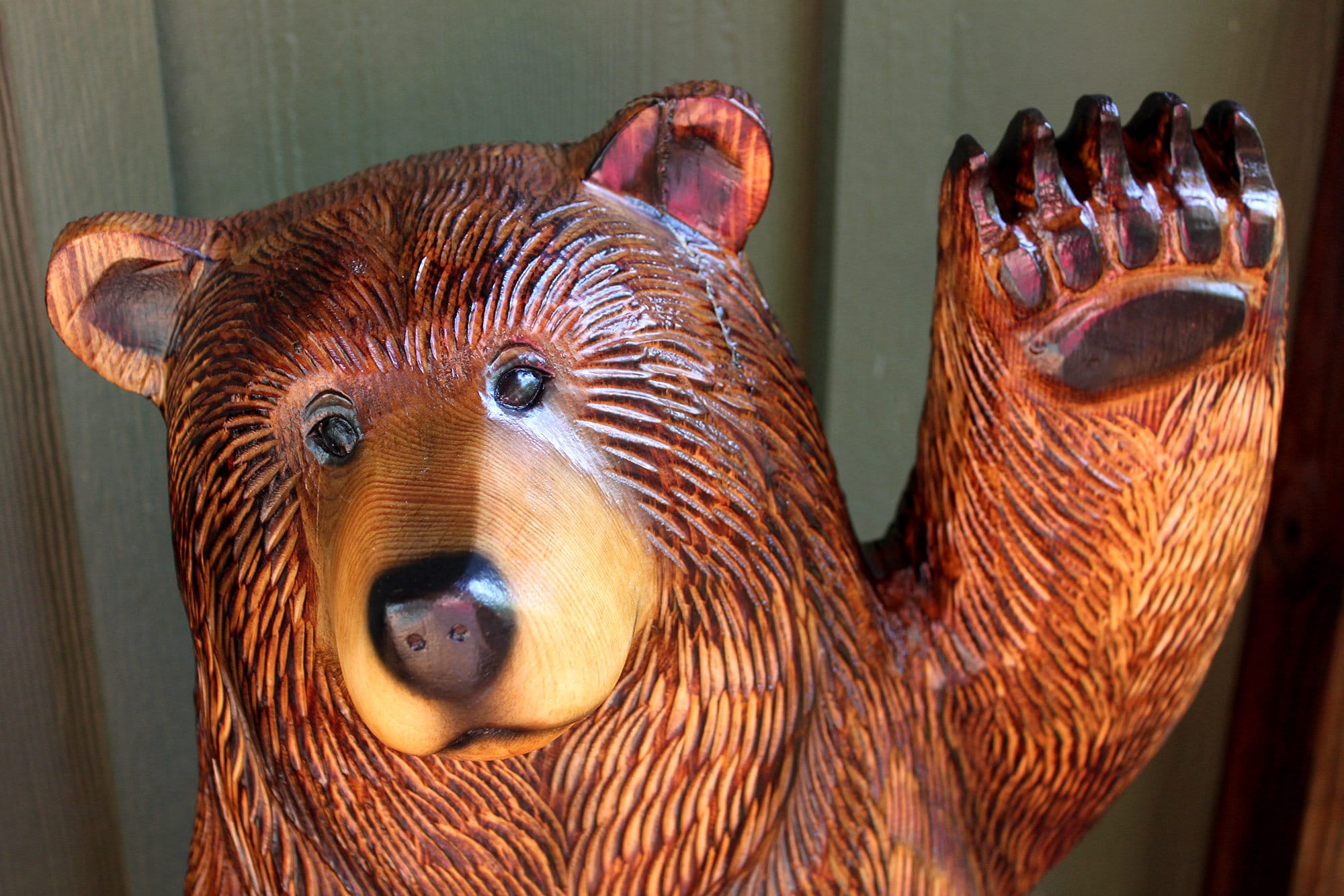 Bergman: Waving Brown Bear 4-foot Wood Sculpture Chainsaw - Etsy Canada