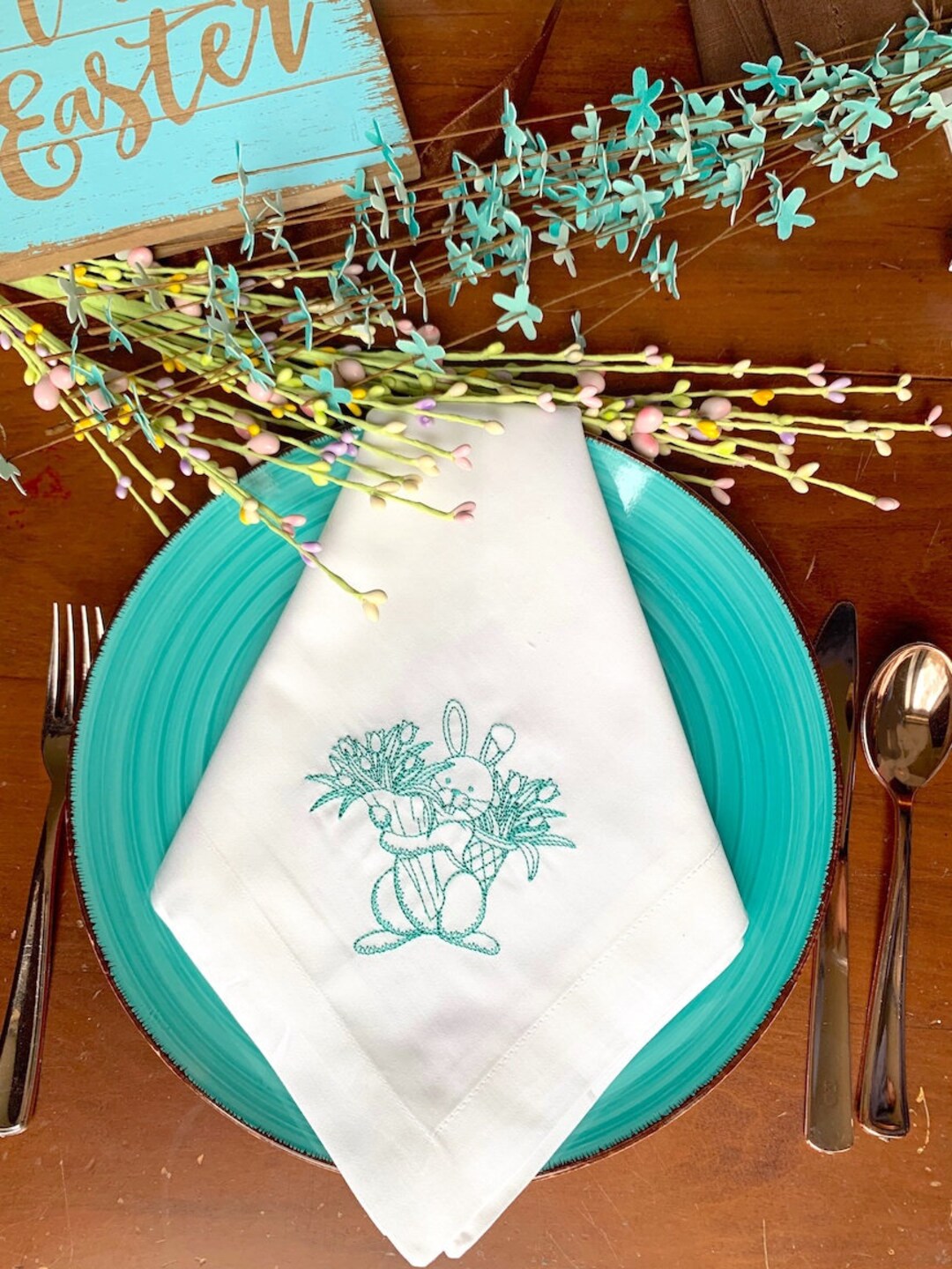 Easter Bunny Flower Bunch Embroidered Cloth Napkins, Set of 4, Easter ...