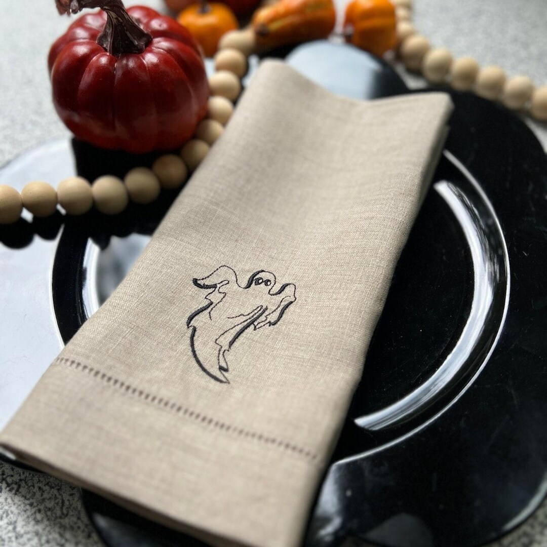 Halloween Ghost Embroidered Cloth Napkins , Set of 4, Halloween Napkins ...