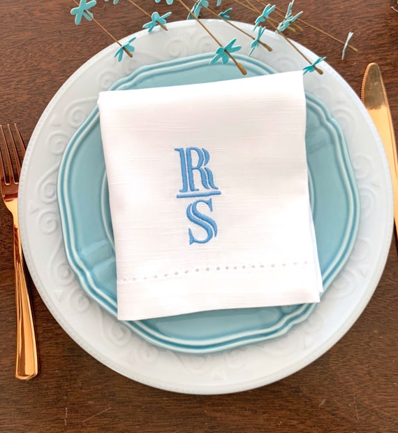 Stacked 2 Letter Monogrammed Cloth Napkins double letter | Etsy