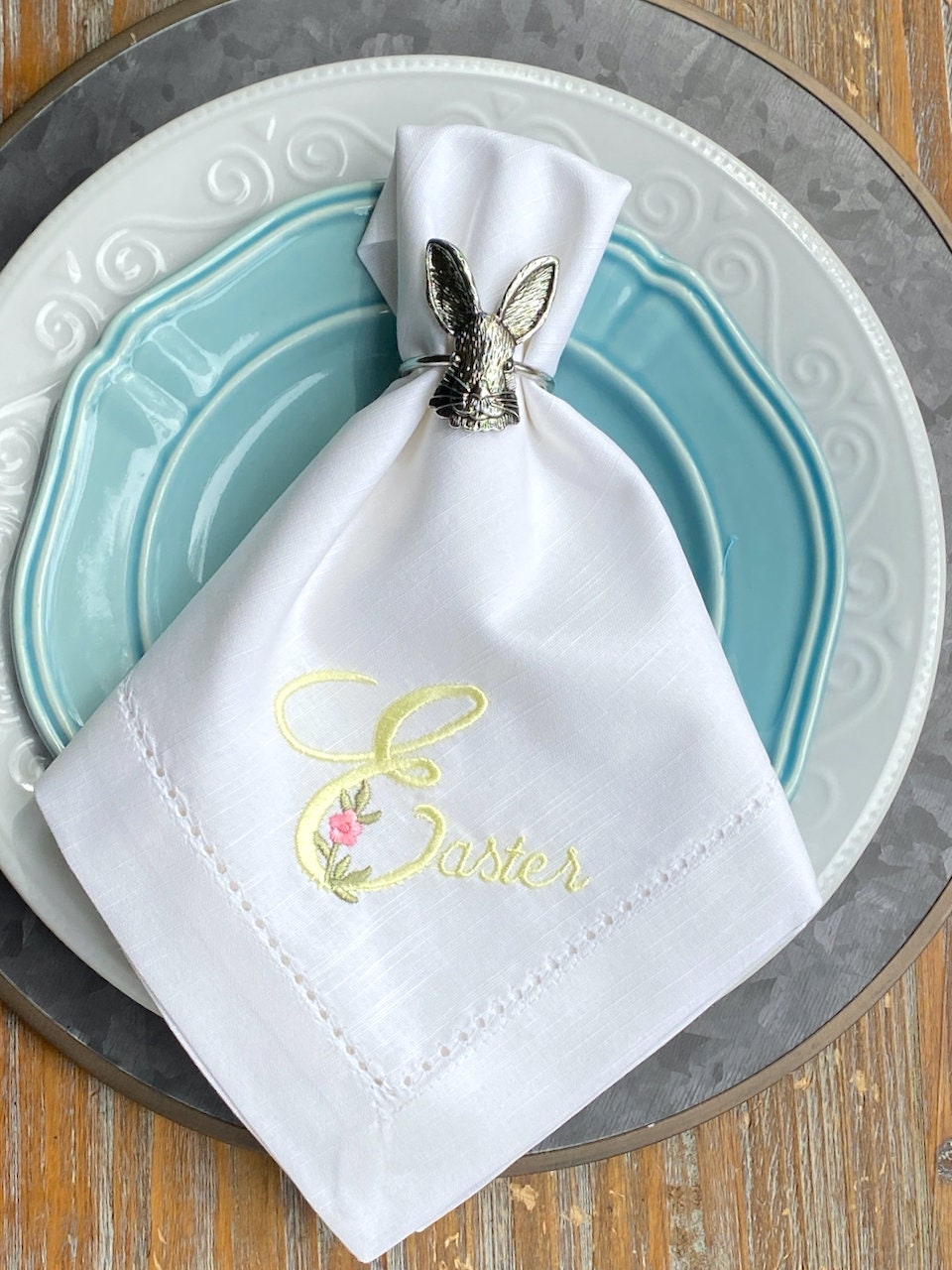 Floral Elegant Easter Embroidered Cloth Napkins /set of 4/ | Etsy