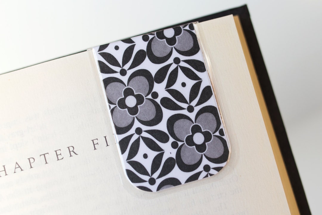 Flower Magnetic Bookmark Black and White Laminated Bookmarks Minimalist ...