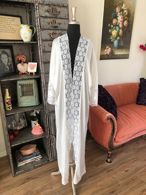 Vintage 1970's 80's White Nightie Cover Robe S/M/L - Gem