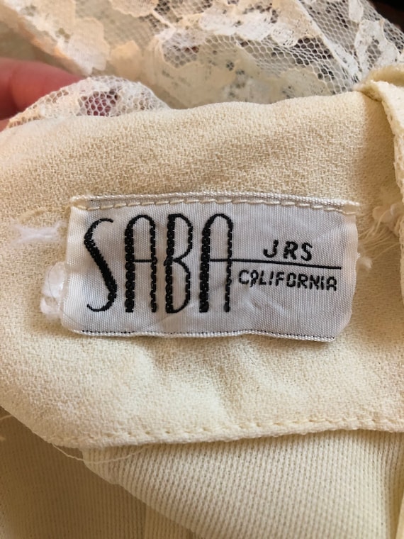 1960's Saba Jr. Off White Fitted Dress with Lace Tent… - Gem