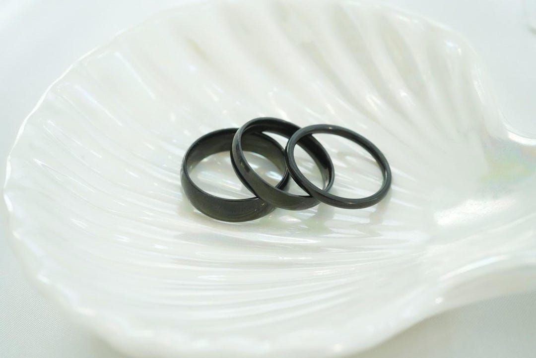 Black Band Ring - Simple Stackable Rings - Waterproof - Anti-tarnish ...