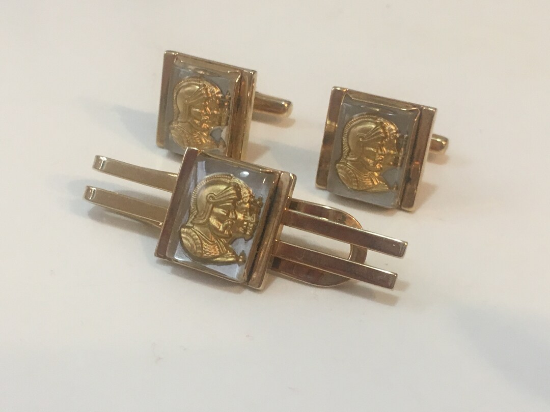 Vintage MENS 60s-70s Italian Intaglio Gold Tone Cufflinks & Tie Clip or ...