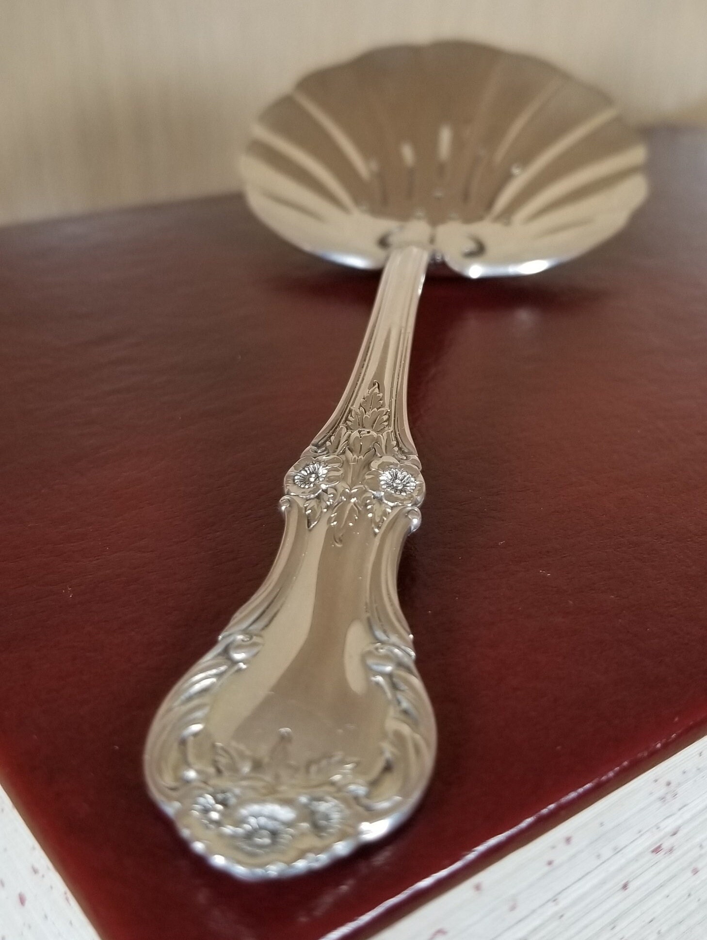 SILVER TOMATO Server-vintage International Sterling-wild Rose Pattern ...