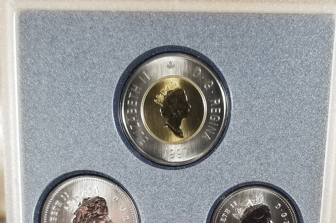 CANADIAN SPECIMEN Coins-4 Sets-vintage-queen Elizabeth Ii-polar Bear ...