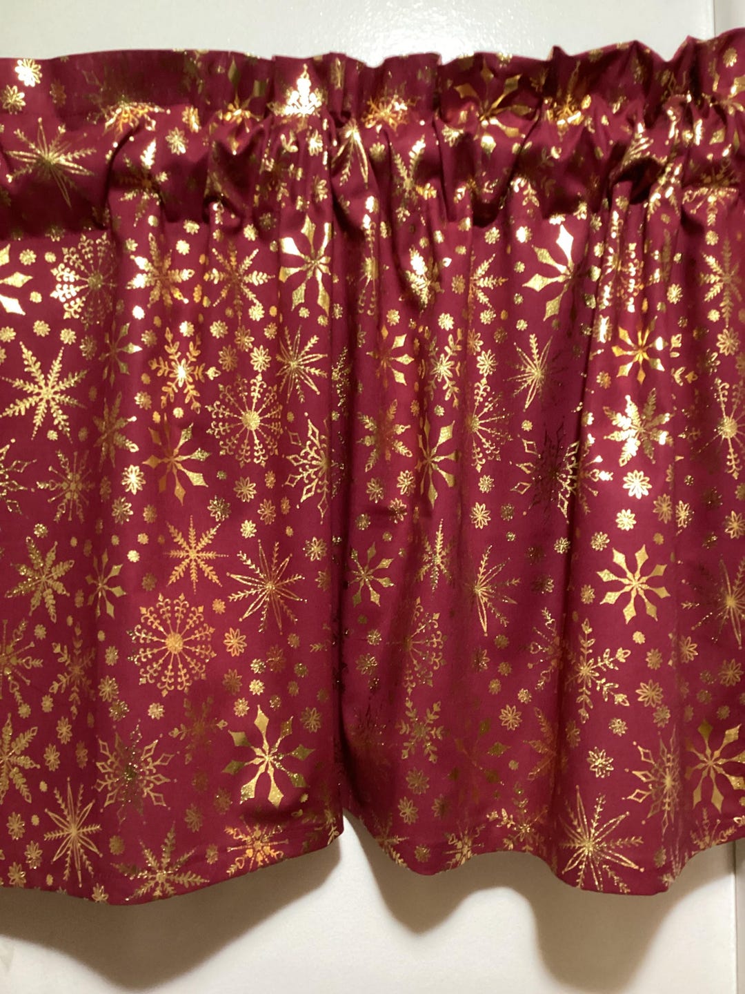 Handmade Red and Metallic Gold Christmas/holiday Valance, 42 X 15 ...