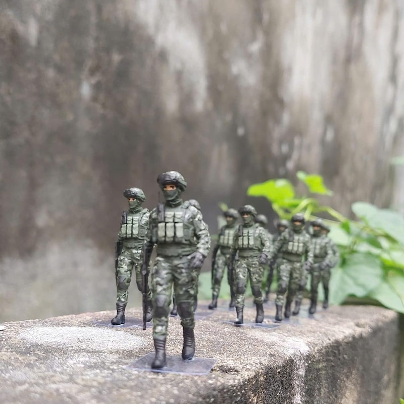 1/35 Painted Soldier Figure - Etsy Canada