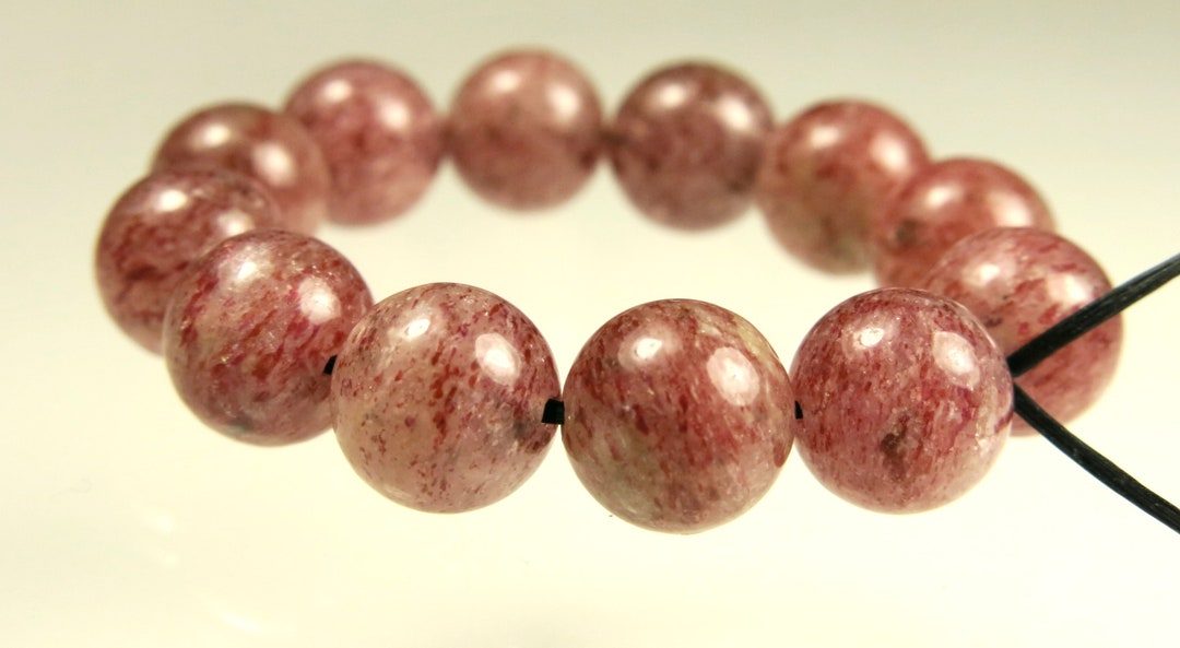 Glittering Natural Red Russian Muscovite Round Bead 8.5mm 12 Beads ...