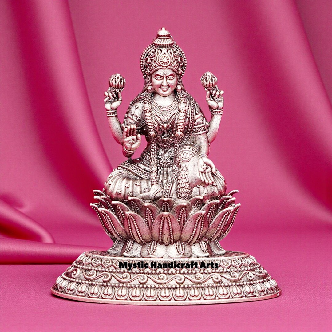 925 Silver Padmam Lakshmi Idol | Goddess of Wealth & Prosperity - Etsy