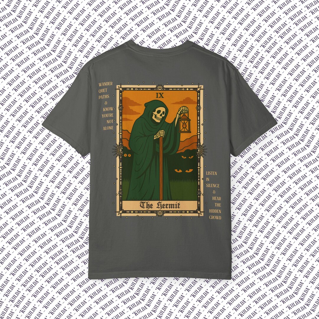 The Hermit Tarot Card T-shirt I Unique Graphic Tee for Creatives, Tarot ...