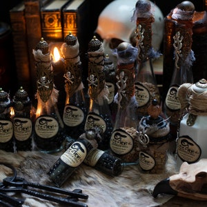 Eye of Newt Potion Witch Potion Bottle Halloween Decor - Etsy