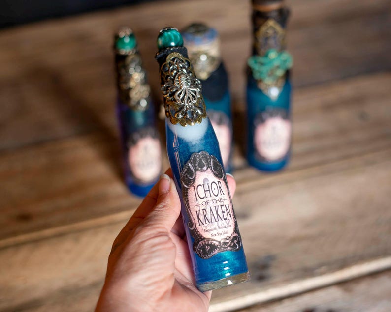 Ichor of the Kraken Potion Bottle: Halloween LARP RPG Prop - Etsy