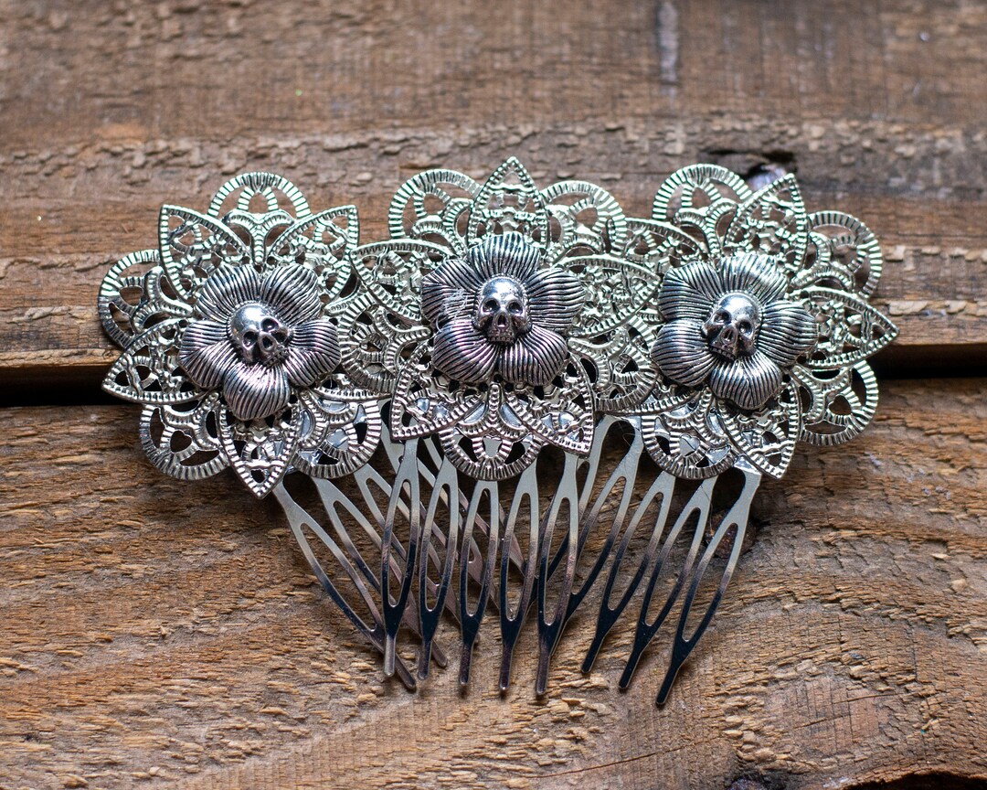 Gothic Skull Flower Hair Comb, Goth Hair Accessories, Gothic Wedding ...