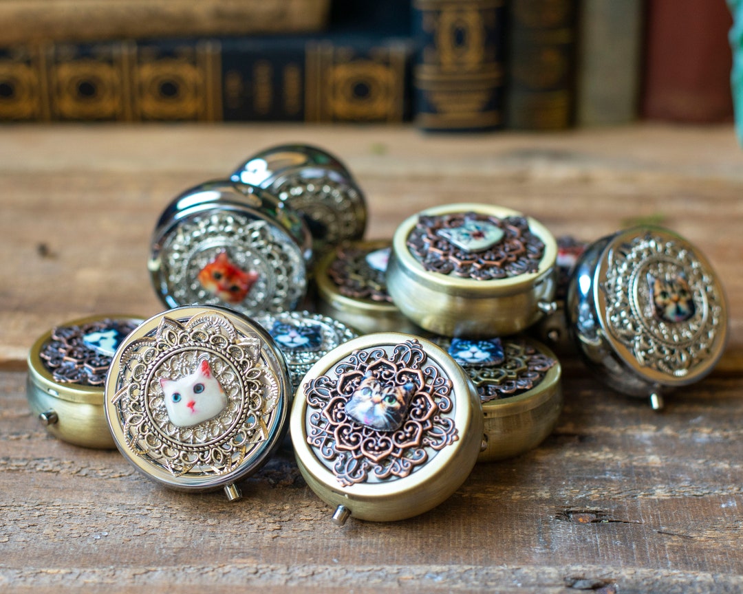 Cat Face Round Pill Box, Keepsake Box, Trinket Box, Stash Box, Cat ...