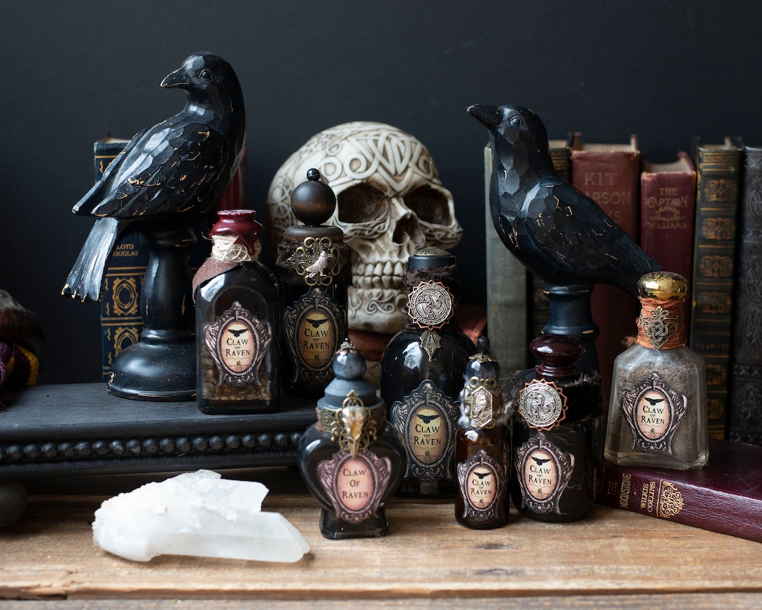 Raven Claw Potion Bottle, Gothic Potion Bottles, Halloween Party Decor ...