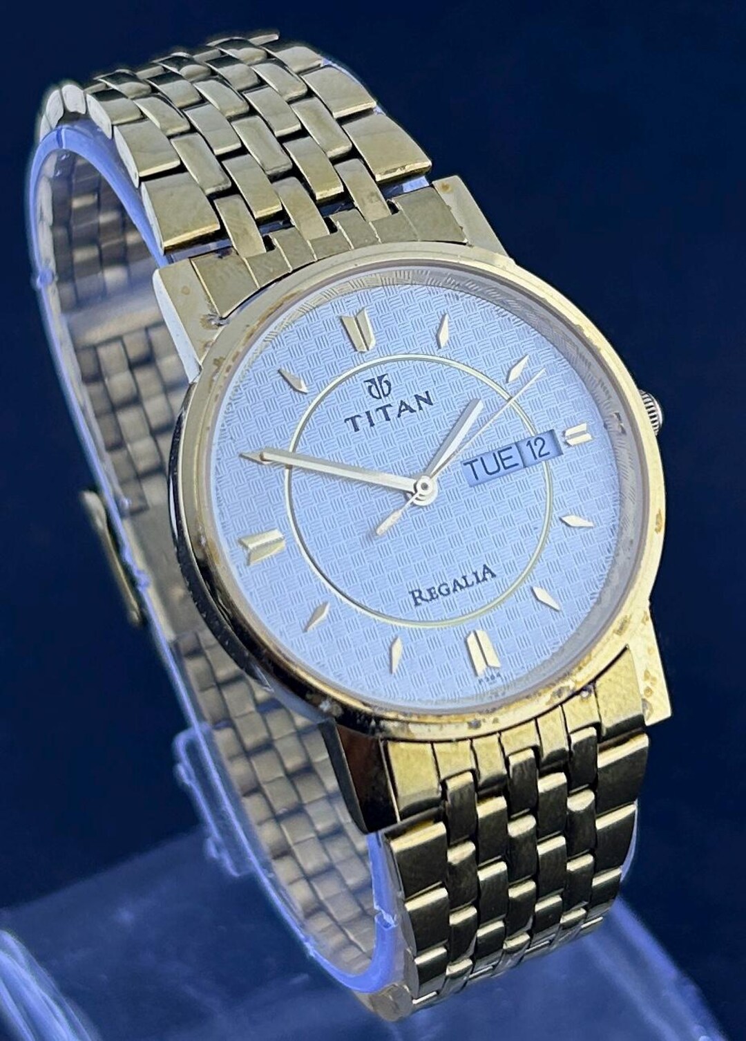 Vintage Men's Titan Regalia Quartz White Dial Day/date Proper Working ...