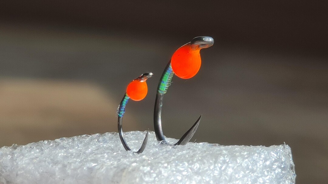 3x Sac'd Bait-skin Bottom Mount Yolk Midge. Concept Fly. Barbless Hand ...