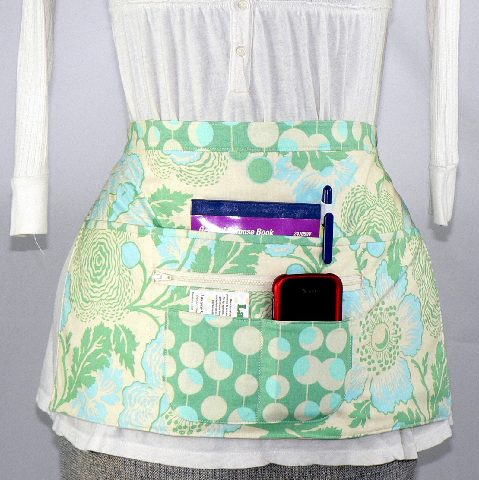 Multi-Pocket Apron with zipper money pocket for waitress | Etsy