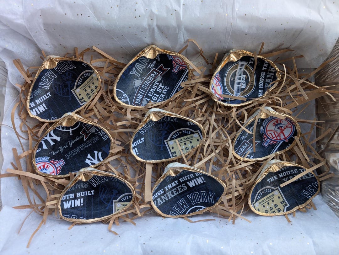 Gold-gilded Yankees Fabric-lined Clam Shells (one-of-a-kind Home Decor ...