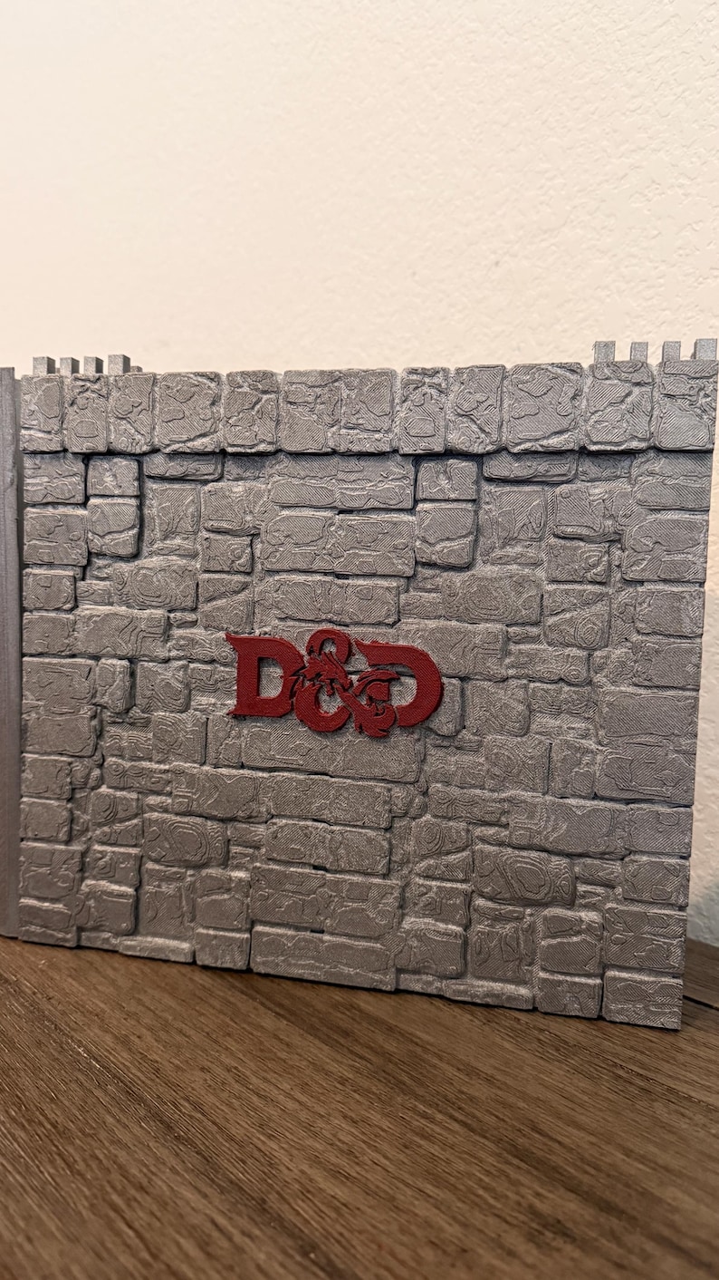 STL FILE - Dungeon Master Screen With Portable Monitor Insert, Dice ...