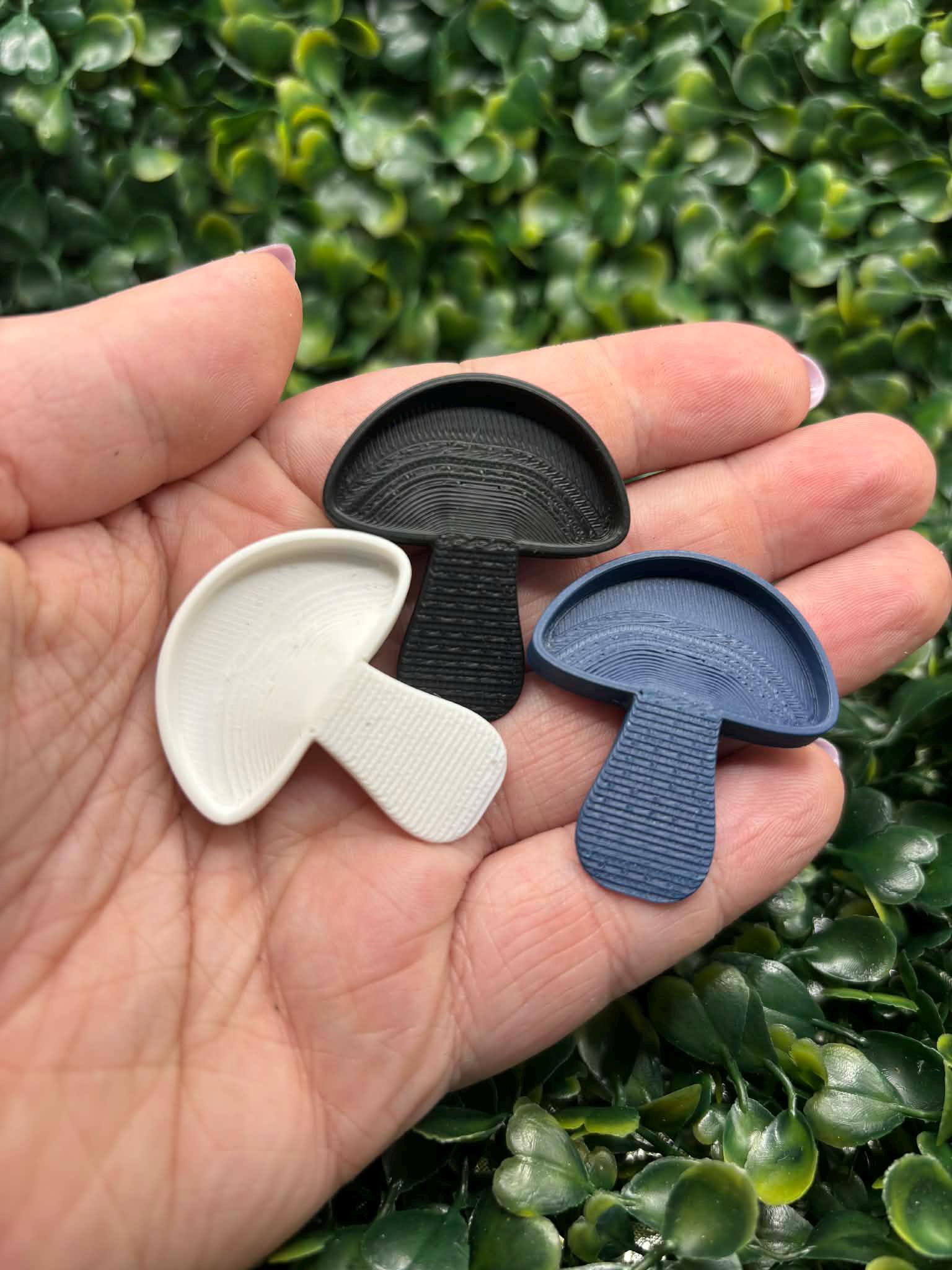 Mushroom Isopod Feeder Bowls • 3D Printed Terrarium Dish • Cute Bug ...