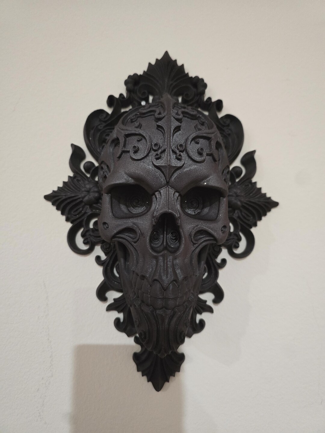 3D Printed Filigree Skull Wall Decor, Gothic Hanging Art - Etsy