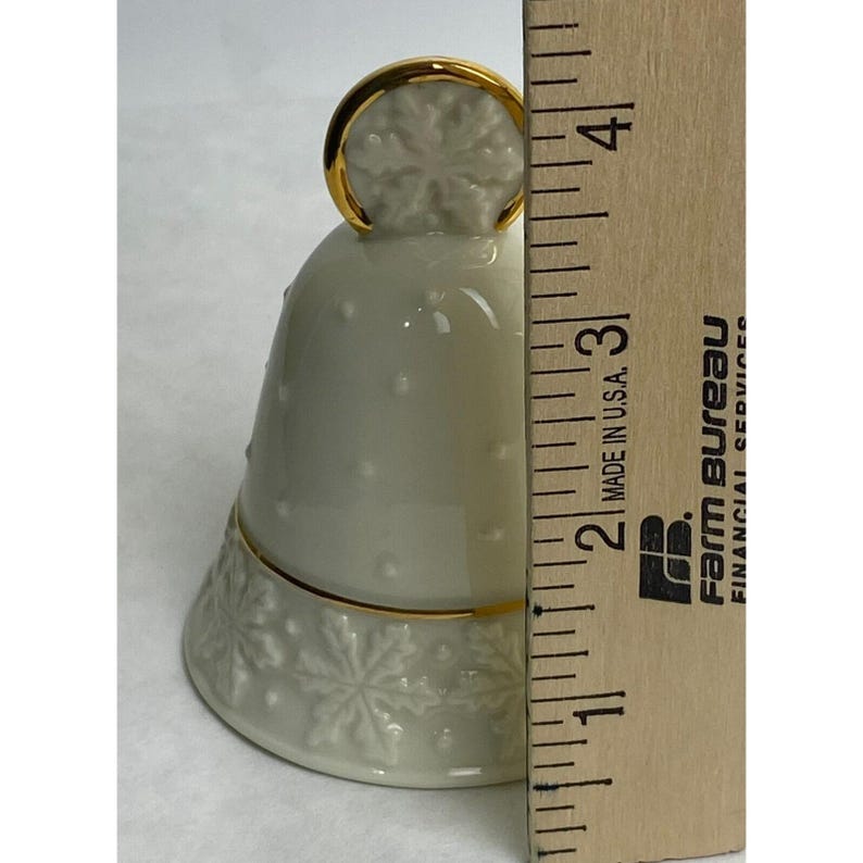 Vintage Lenox Snowflake Bell 3.5" Gold Accents Cream Porcelain Holiday ...