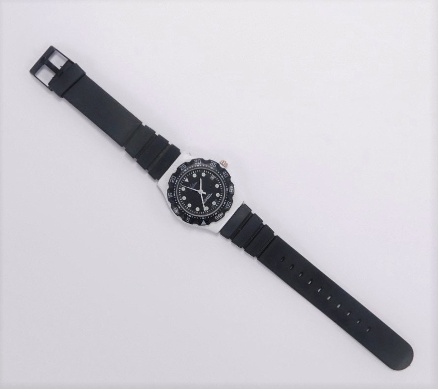 Solina Unisex Sports Watch Black & White Unisex 1990's - Etsy