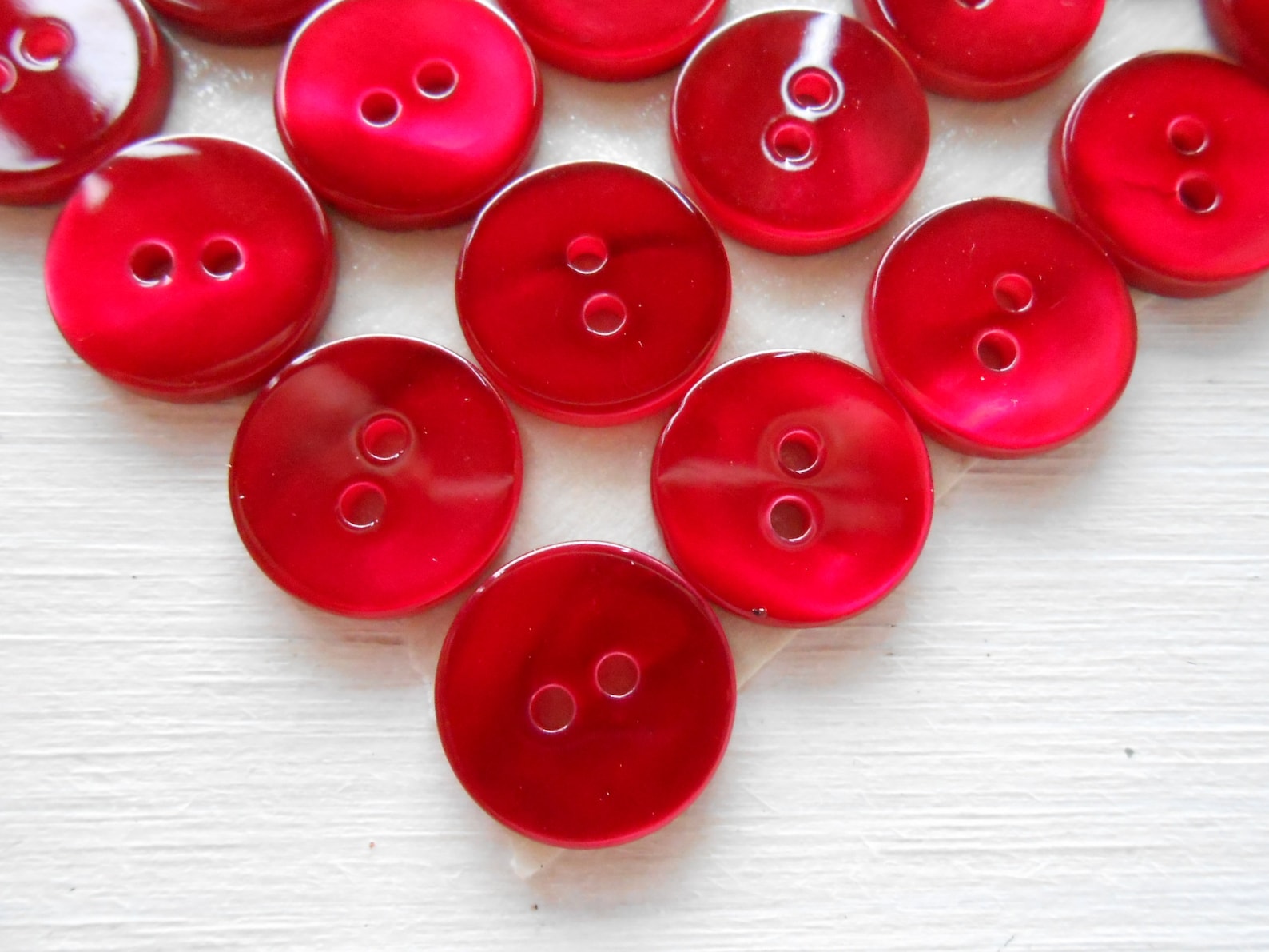 Buttons Mother of Pearl 6 Pcs Red - Etsy
