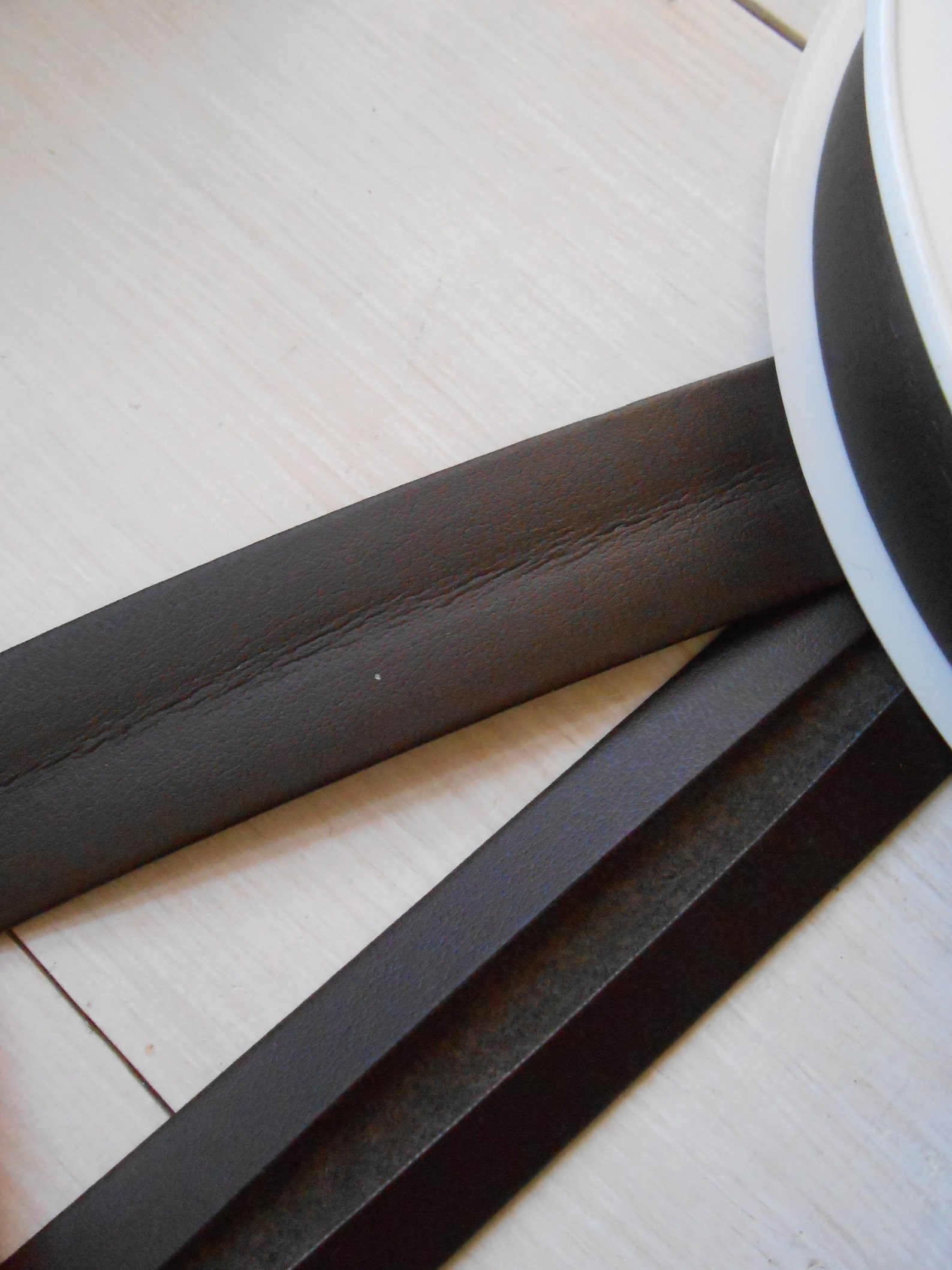 Vegan Leather Bias Tape Brown Double Folded 1