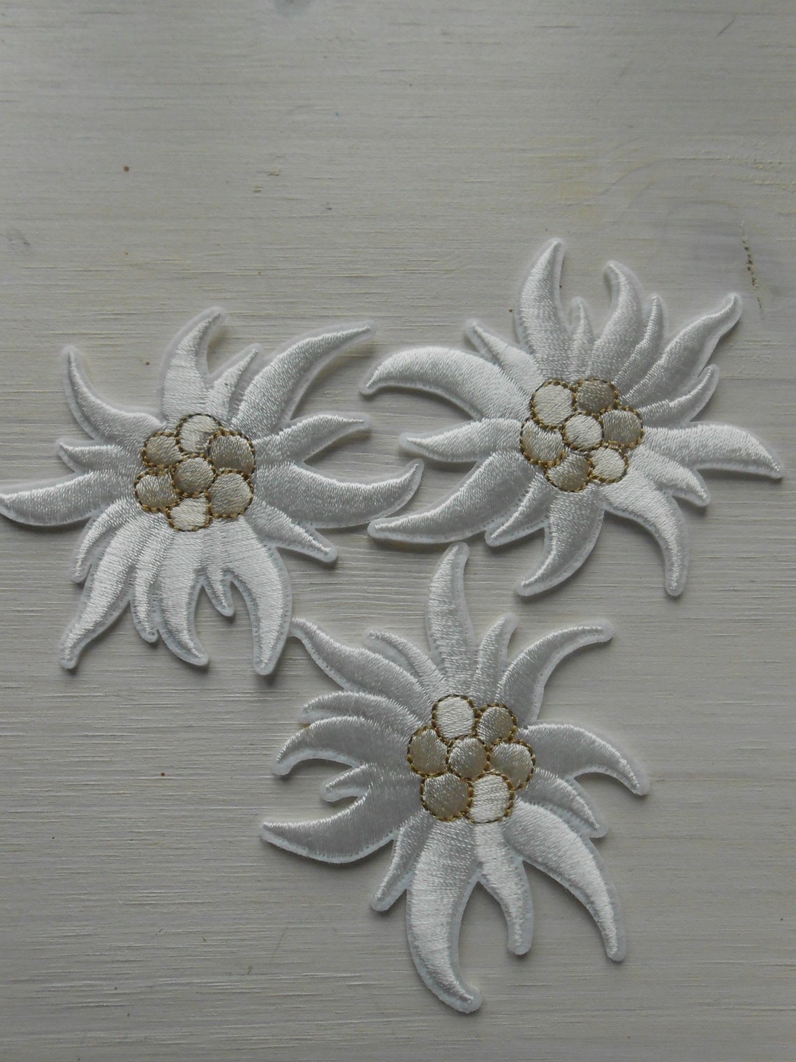 Edelweiss Iron on Set of 3 Embroidered Patch Appliques - Etsy Hong Kong