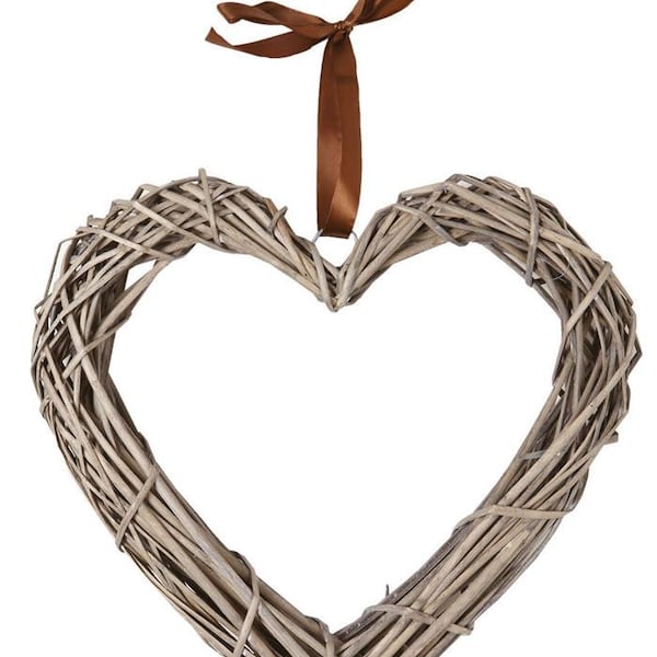 Wicker Heart - Etsy UK