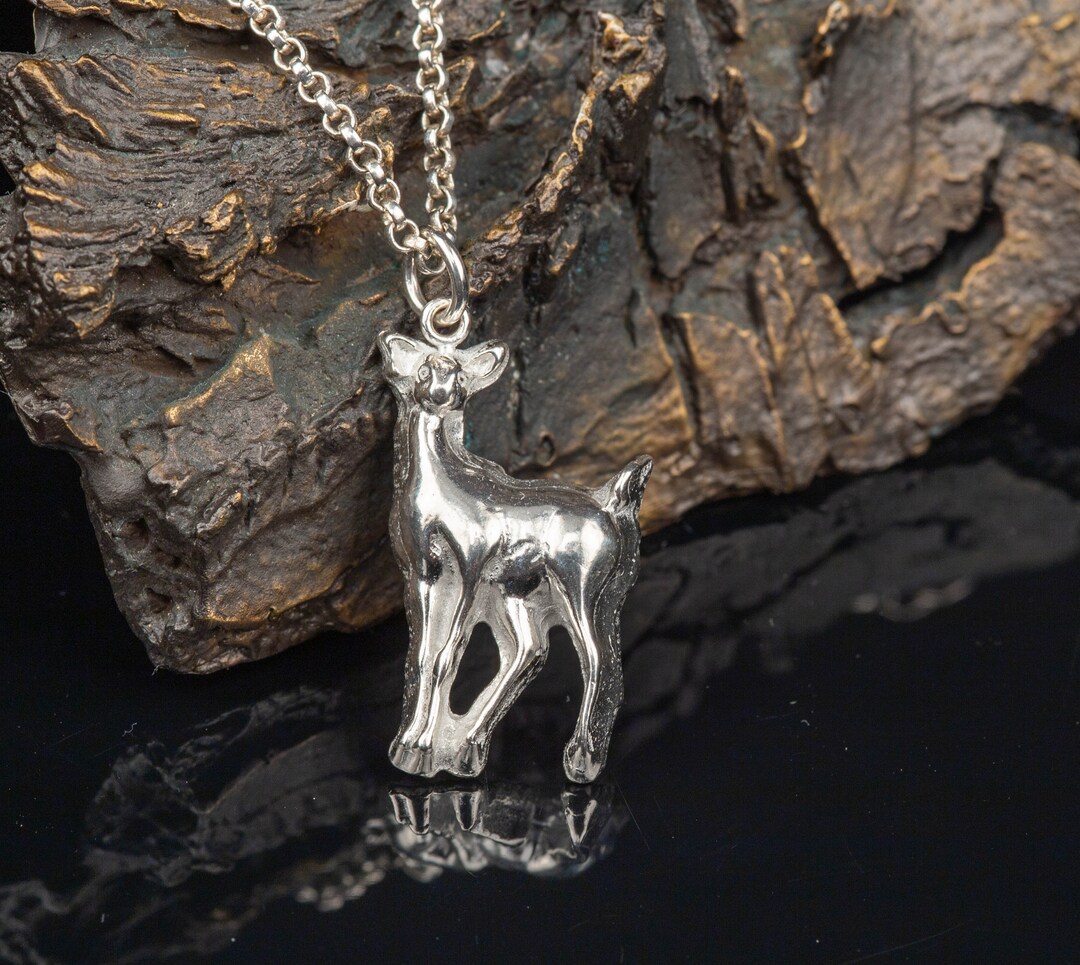 Silver Doe Pendant Necklace - Etsy