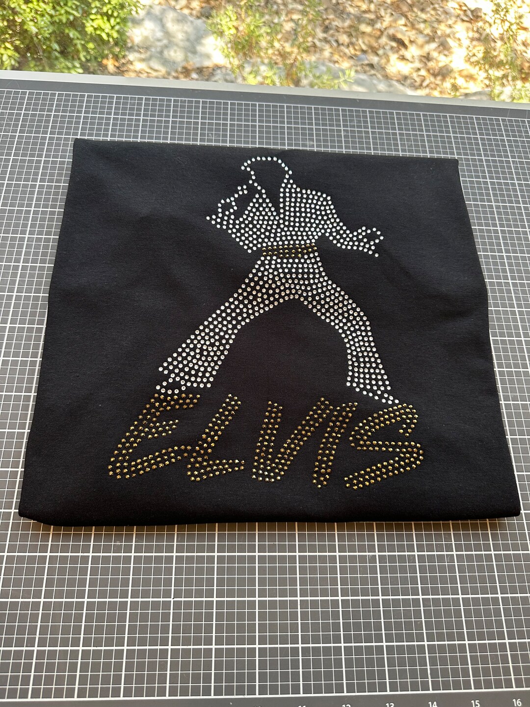 Elvis Silhouette With Gold Belt / Rhinestone Tees or Sweatshirts ...