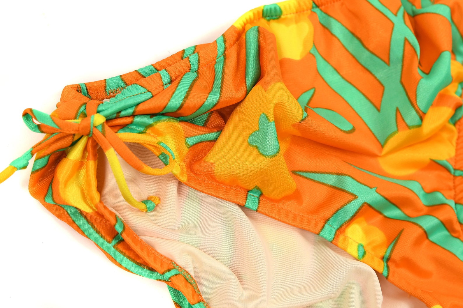 Vintage Bali Swim Bikini: 60s Floral Print Two Piece Bathing Suit (M ...