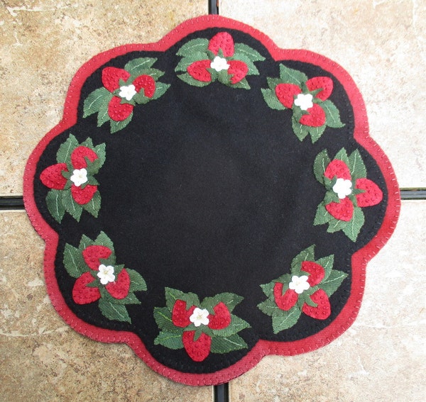 Wool Applique Penny Rug Runner E-pattern Pdf STRAWBERRY FIELDS Digital ...