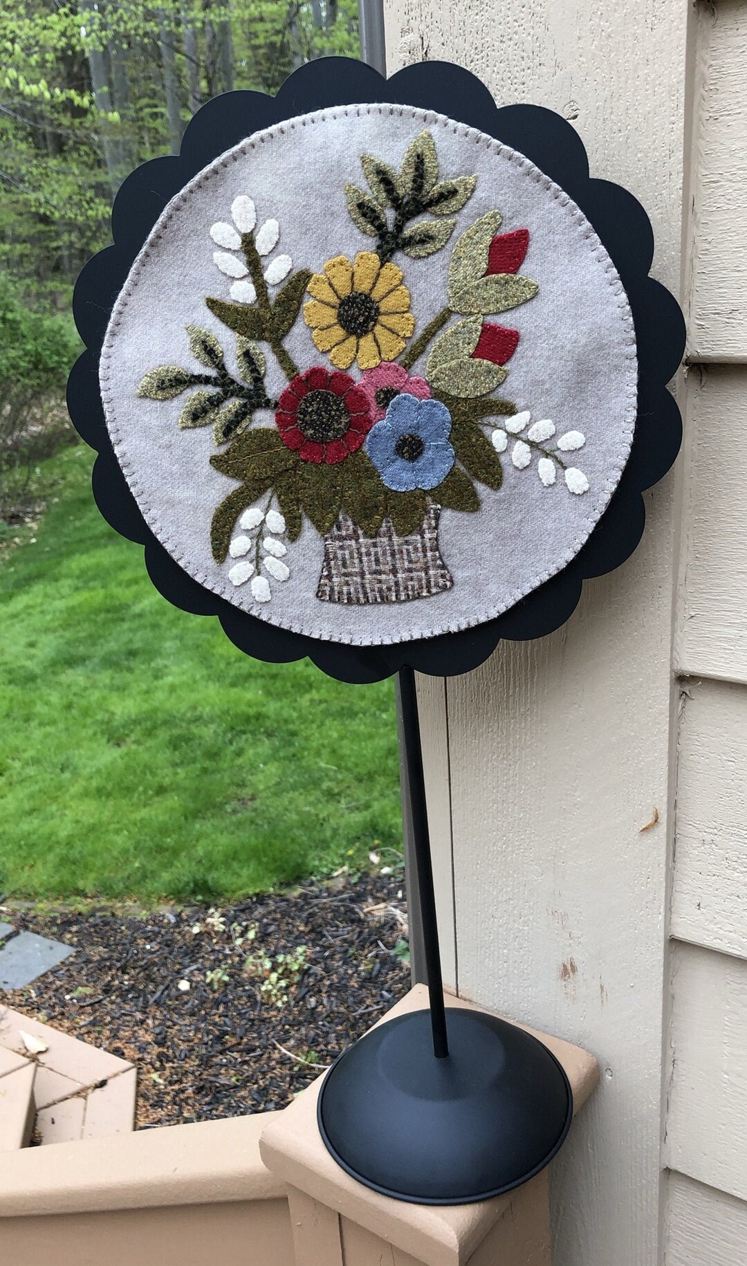 May Flower Wool Applique From Around the Year - Etsy
