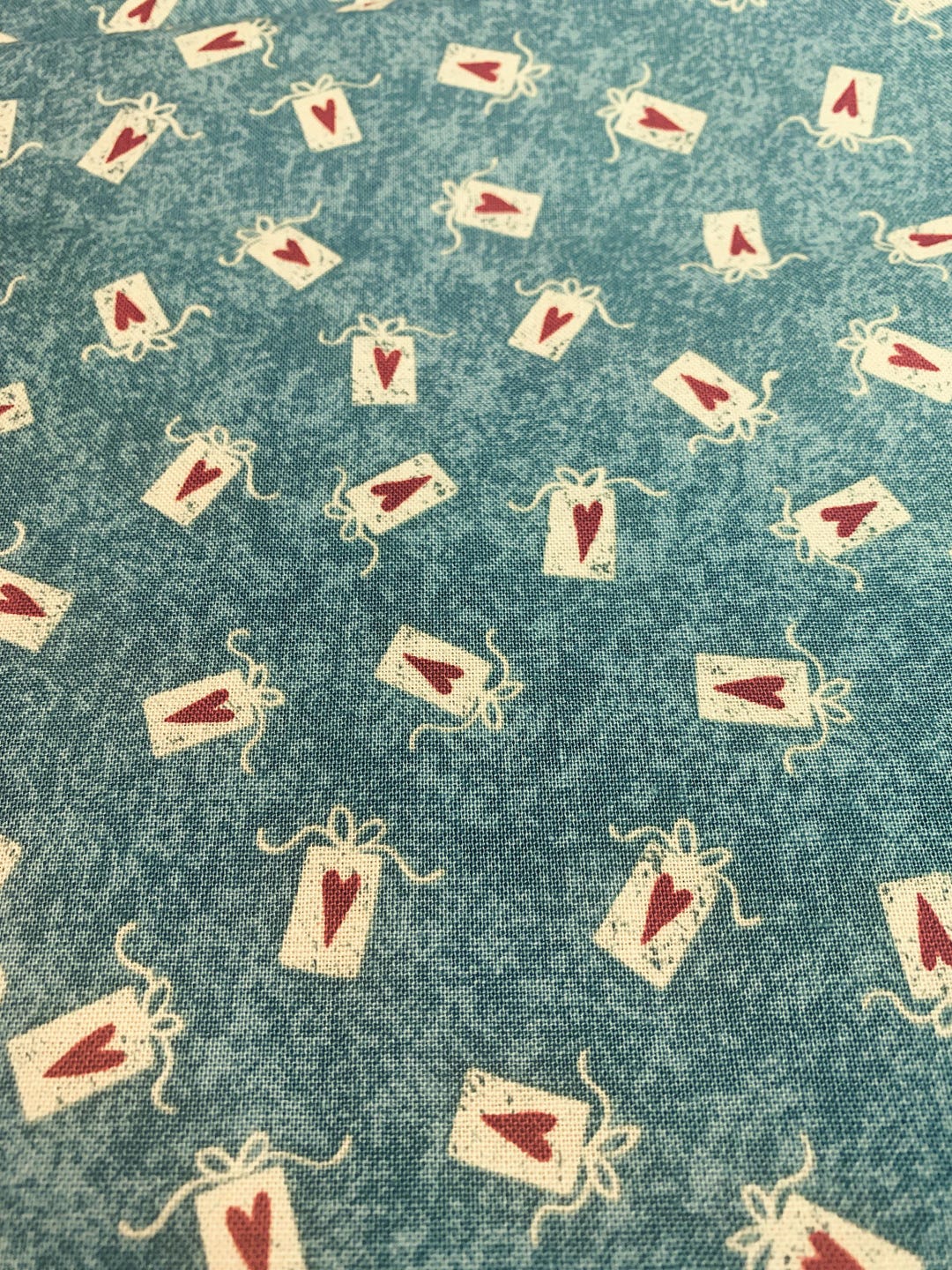 3 Yds Novelty 100% Cotton Quilt Fabric Clothworks "heartstrings" by ...