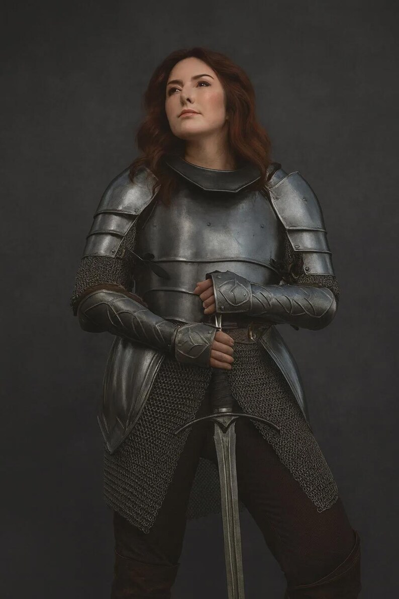 Half Lady Armor | Medieval Pauldrons, Gorget, Cuirass, Leg Set, Bracers ...
