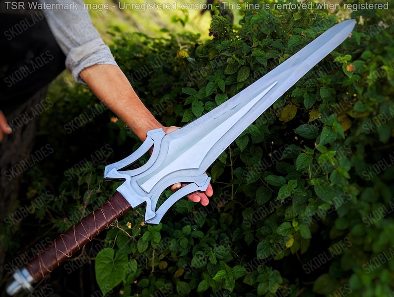 Handmade Power Sword Replica: Masters of the Universe | Cosplay ...