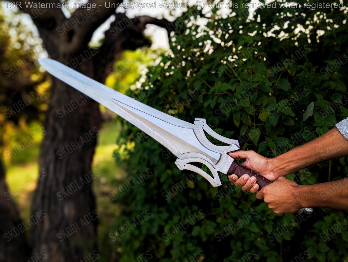 Handmade Power Sword Replica: Masters of the Universe | Cosplay ...