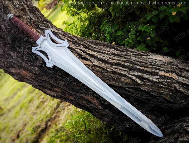 Handmade Power Sword Replica: Masters of the Universe | Cosplay ...
