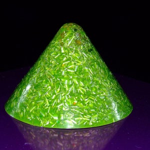 Orgone Energy Reich Pyramid Schumann Resonance 3.50hz 5xdt Gemstone ...