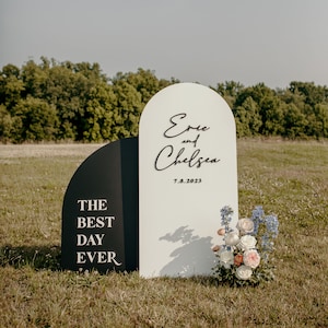 Large Wood Arch Signage Set Wedding and Event Signs - Etsy UK