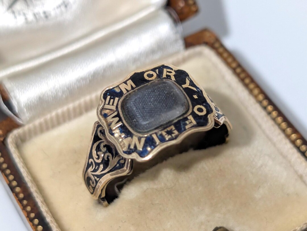 Victorian “in Memory Of” Mourning Ring - 9ct Gold and Pinchbeck - Etsy