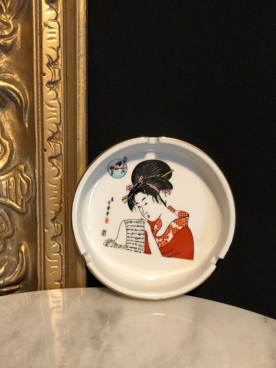 Vintage Geisha Girl Ashtray - Etsy